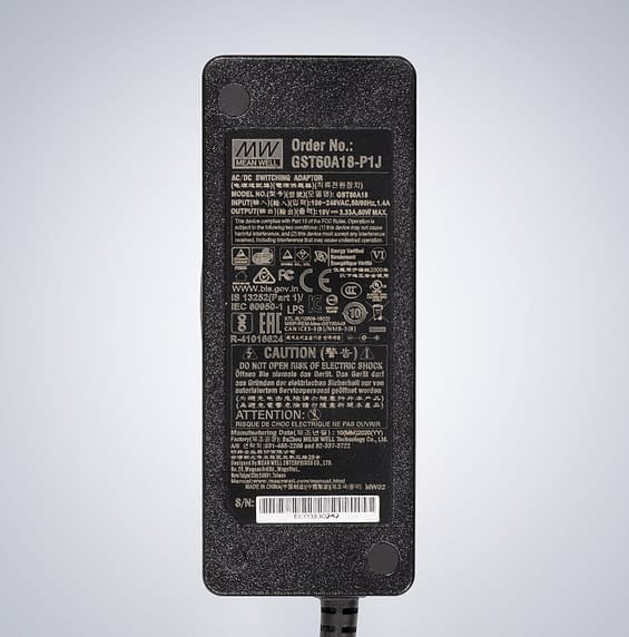 M8 8-Pin GPIO AC Adapter Power Supply (NA/EU/AU/UK) - LUCID Vision Labs